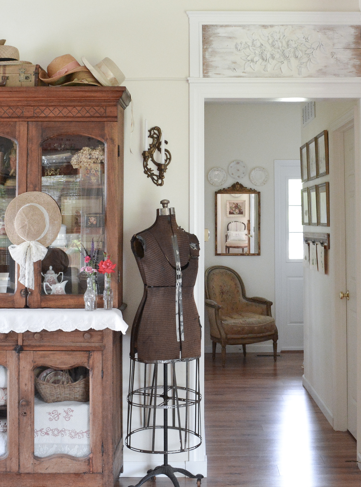 Build A Faux Carved Wood Transom - Janet Clark at Home